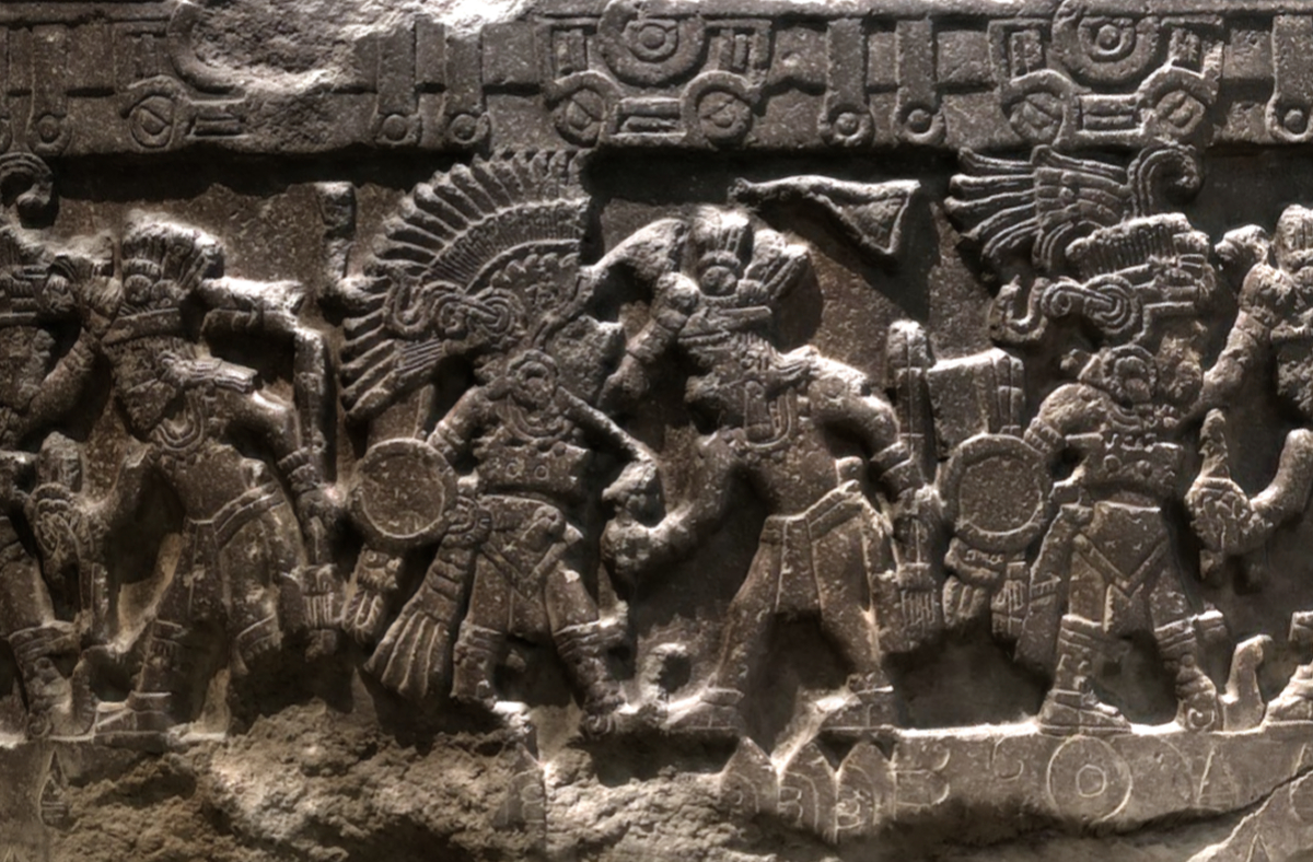 Variations on a royal theme: The name glyphs of Tizoc – Tlacuilolli